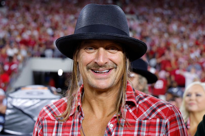 Kid Rock's haggard looks is due to one major thing as cosmetic surgery ...