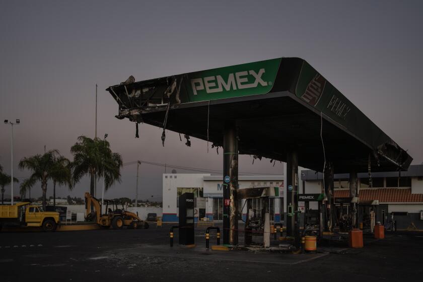 One town's day of terror after the killing of Mexican cartel boss 'El ...