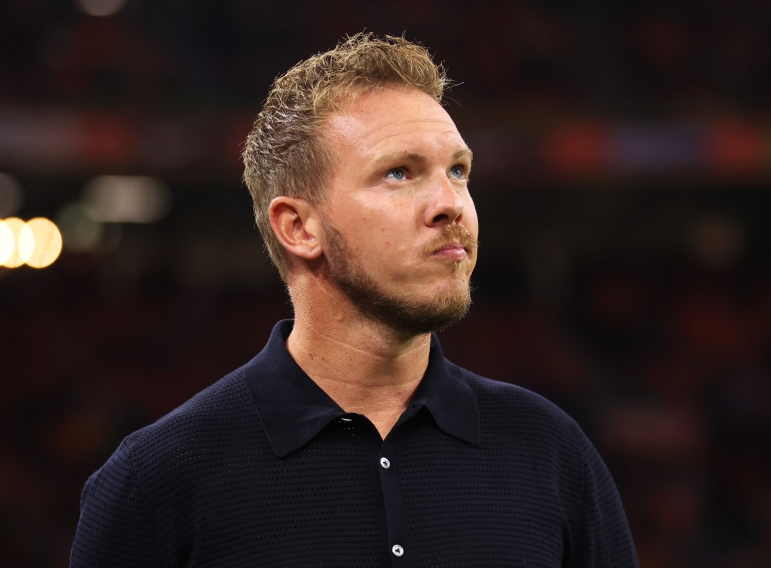 Ex-Premier League boss becomes surprise name on Man United manager ...