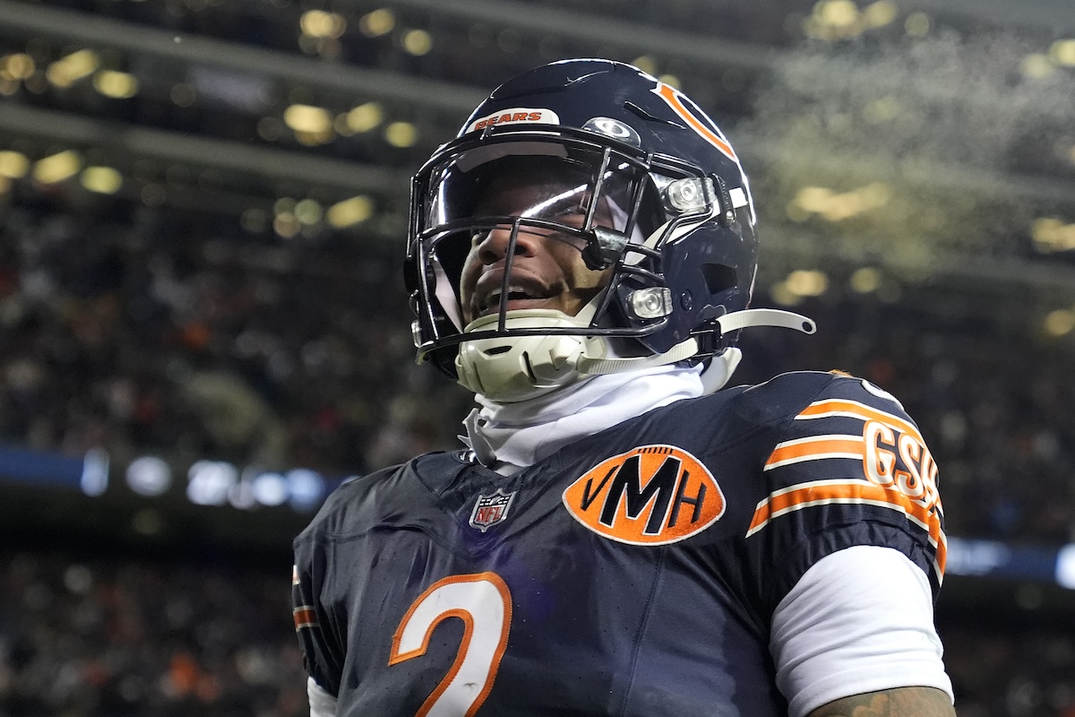 DJ Moore sends strong message to Bears after trade to Bills
