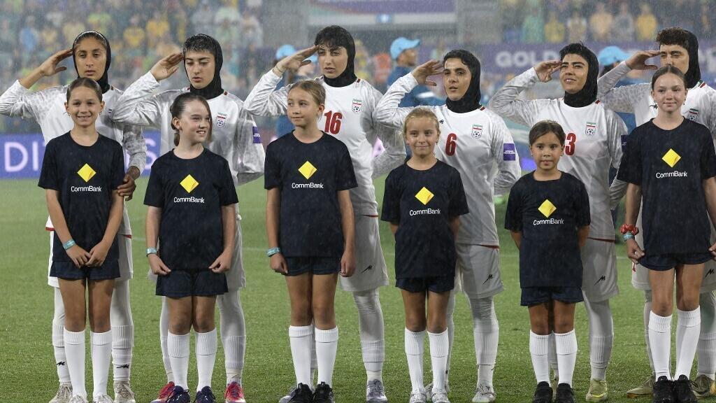 Iran : les joueuses de la sélection féminine accusées de « trahison ...