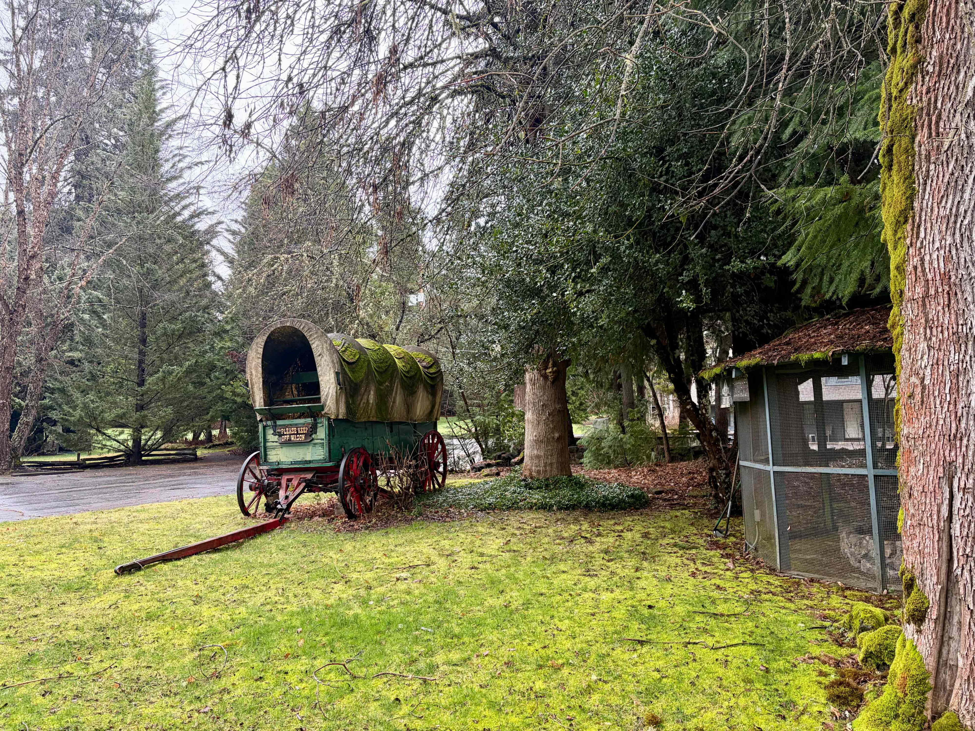 Historic hotel near Crater Lake finally finds new owner, ending ...