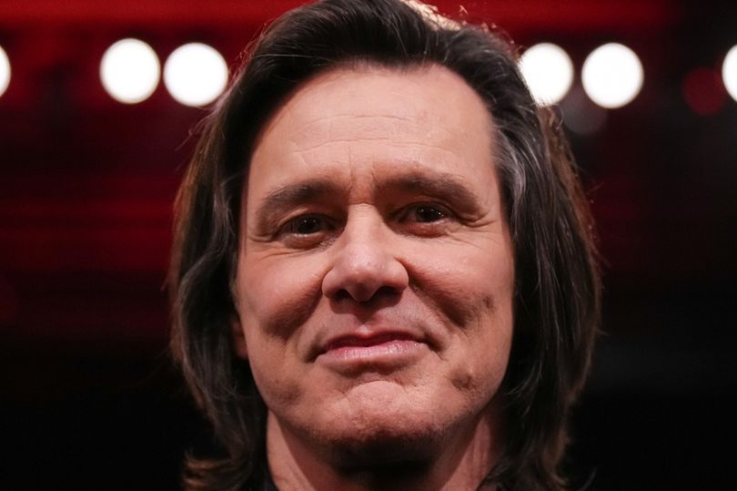 Jim Carrey's $50k transformation exposed as fans accuse him of using a ...