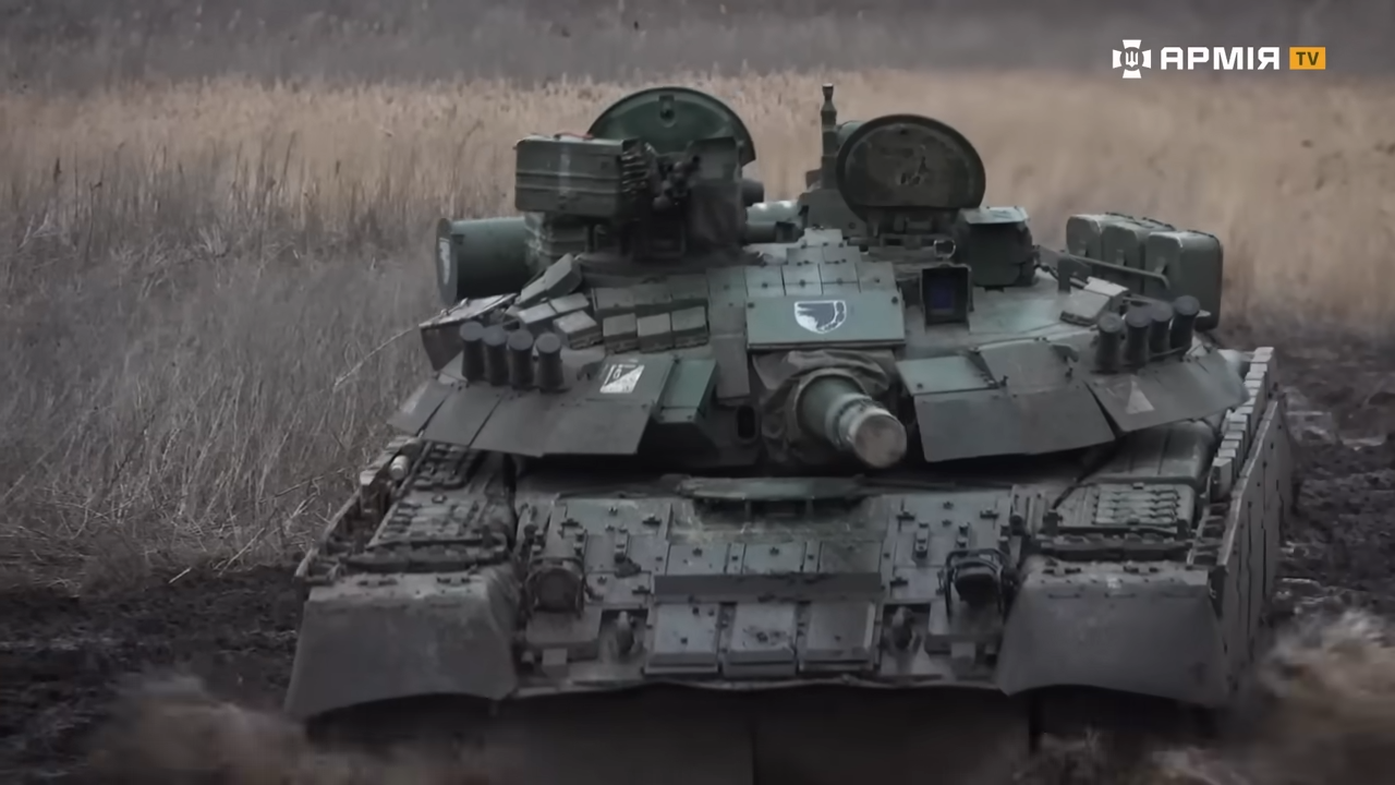 Captured Russian tanks are now hunting Russian forces