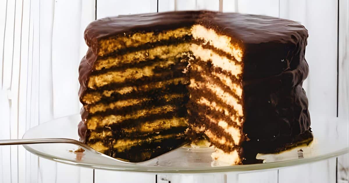18 Impressive Cakes Everyone Will Ask For Seconds Of