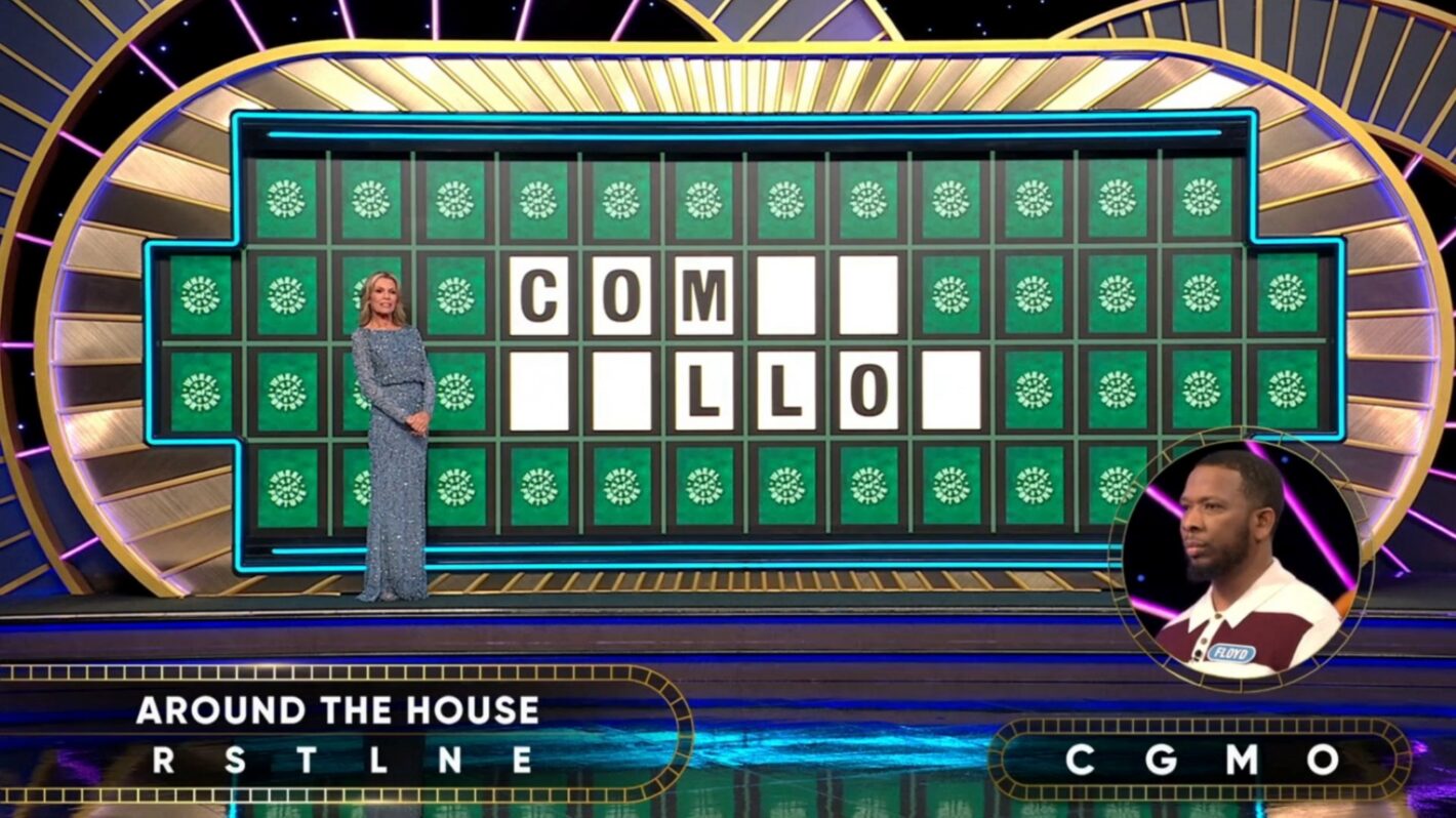Wheel of Fortune contestant holds Ryan Seacrest’s hand & dances after ...