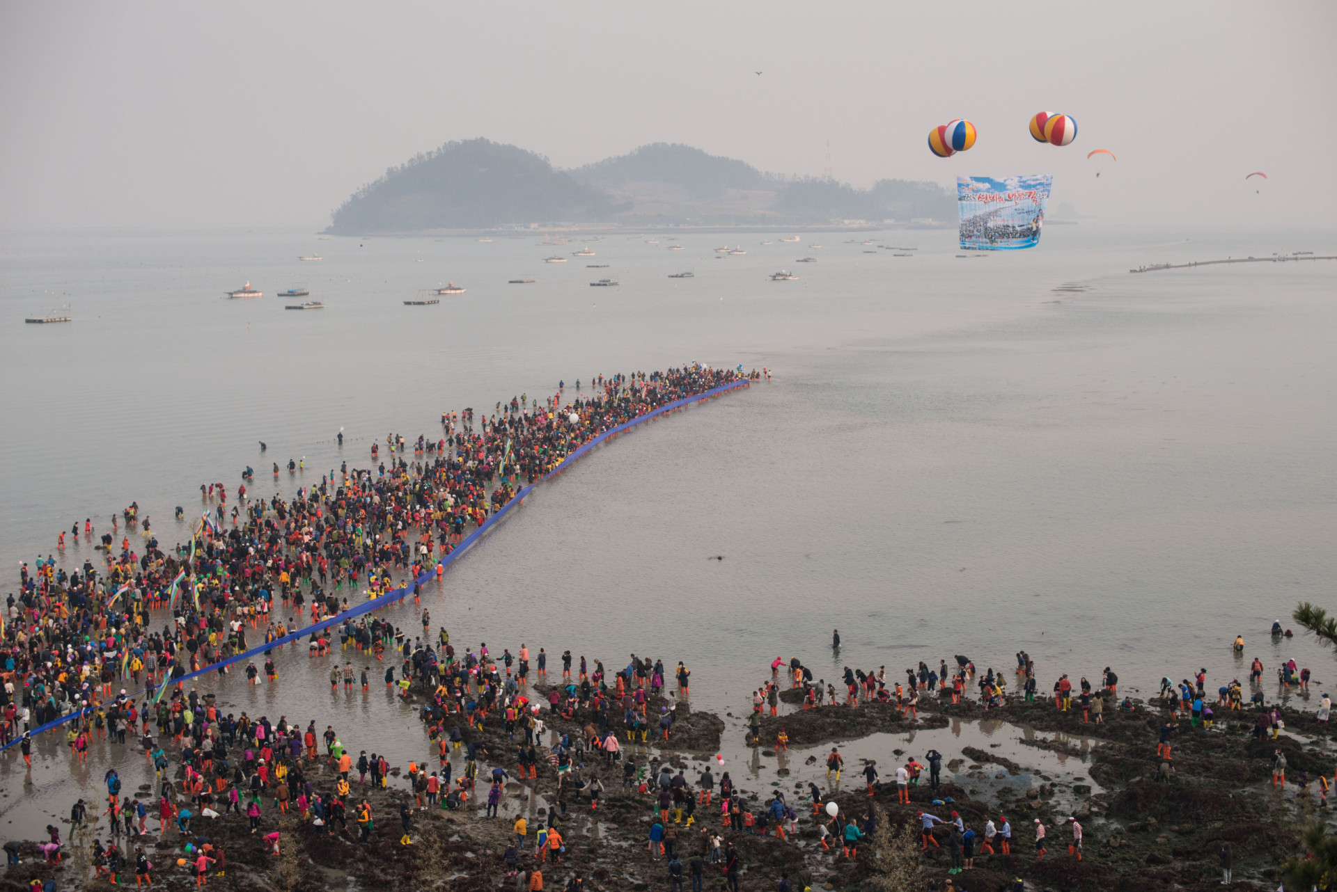 The Moses miracle: where the sea parts in South Korea