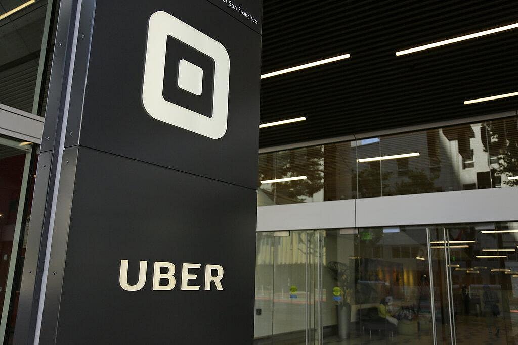 Uber launches intercity bus ticket booking in India through AbhiBus ...