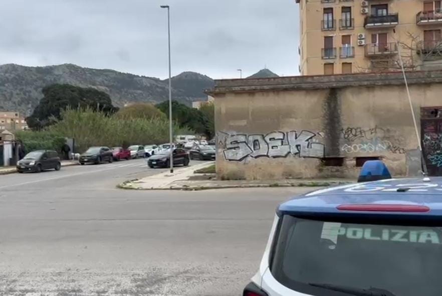 Palermo, sotto torchio lo Zen 2: blitz di carabinieri e polizia