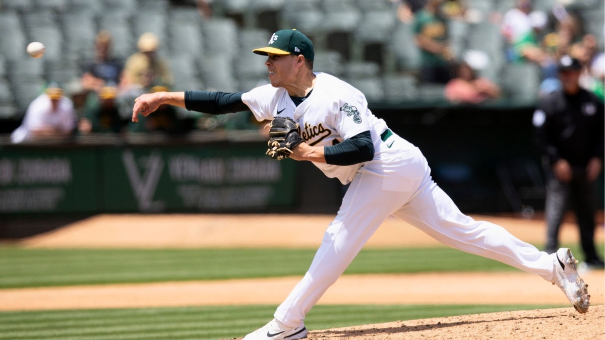 MLB: Red Sox lose newly signed pitcher to potential Tommy John surgery