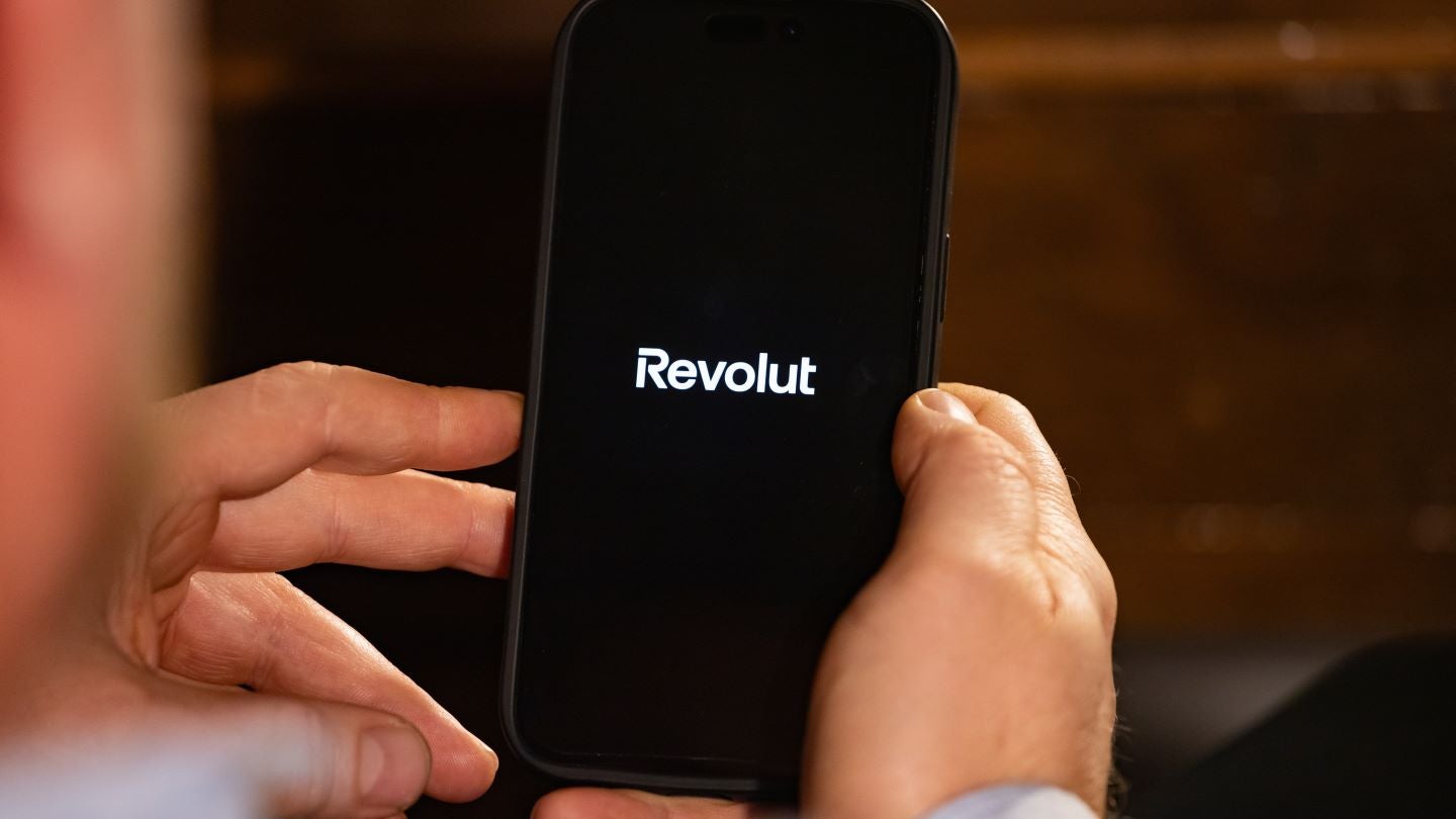 Revolut applies for US bank charter