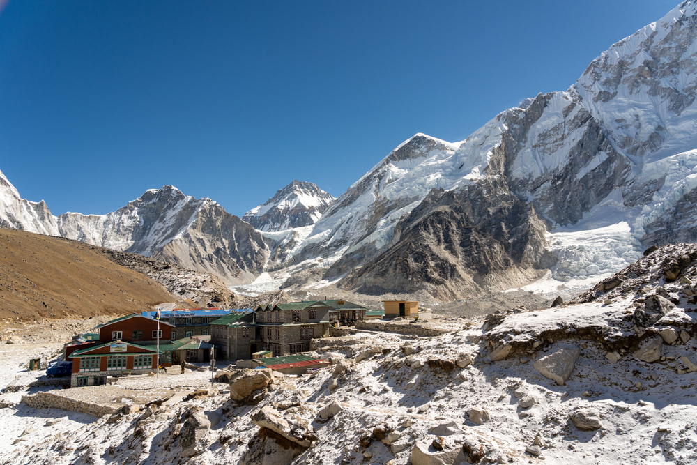 19 facts about trekking to Mount Everest base camp