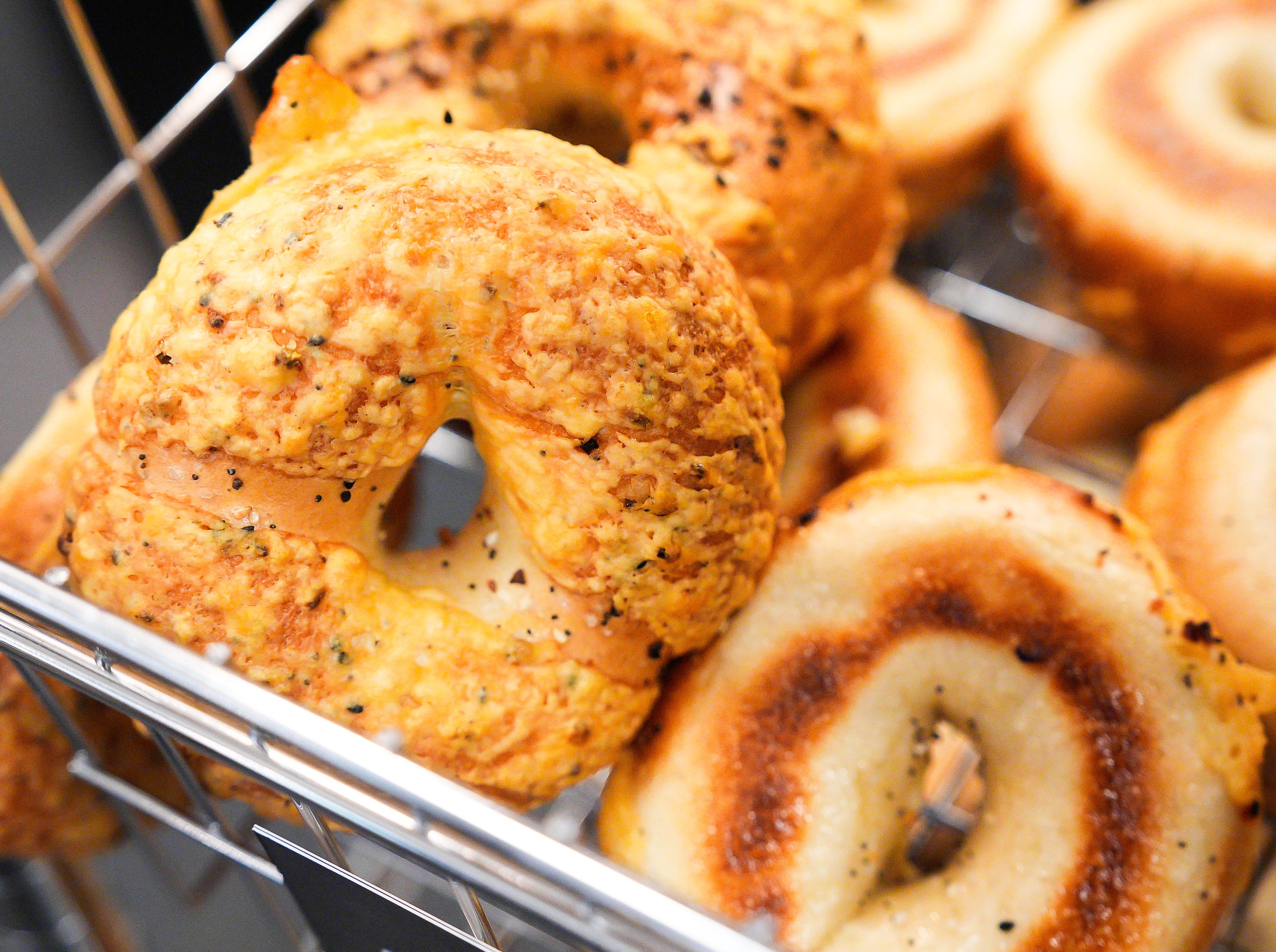 Popular Florida bagel shop collaborates with Jeremiah's Italian Ice
