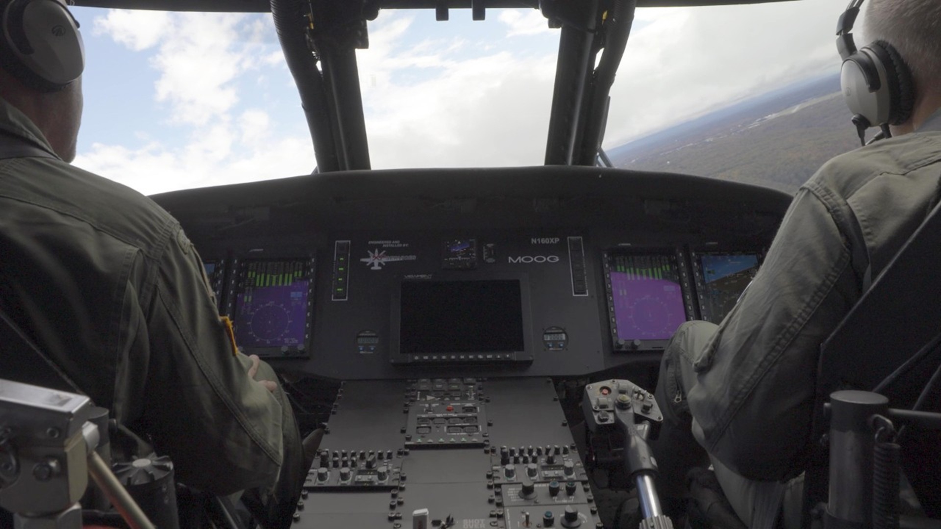 First in US: One-button Black Hawk automated flight achieved with ...