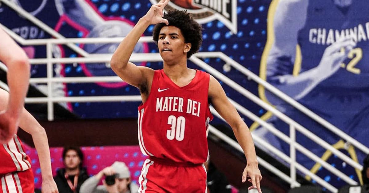 Carolina Legacy Malloy Smith commits to Tar Heels