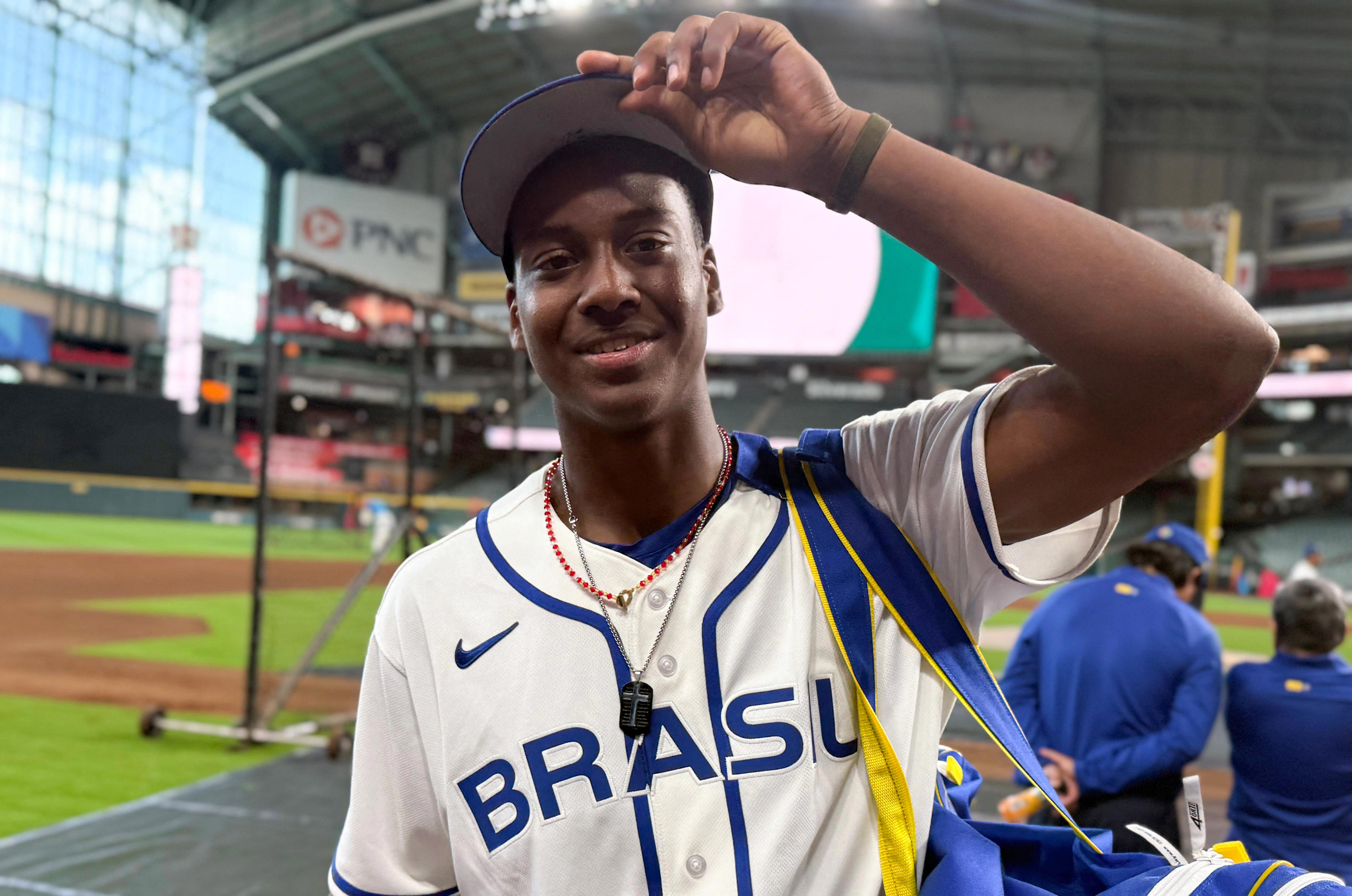 High schooler retires three-time MVP in stunning World Baseball Classic ...