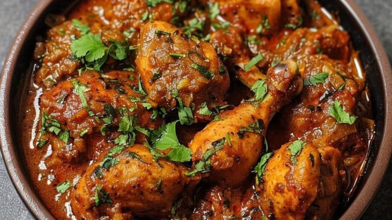 Gavran chicken curry recipe: How to make Maharashtra’s rustic village ...