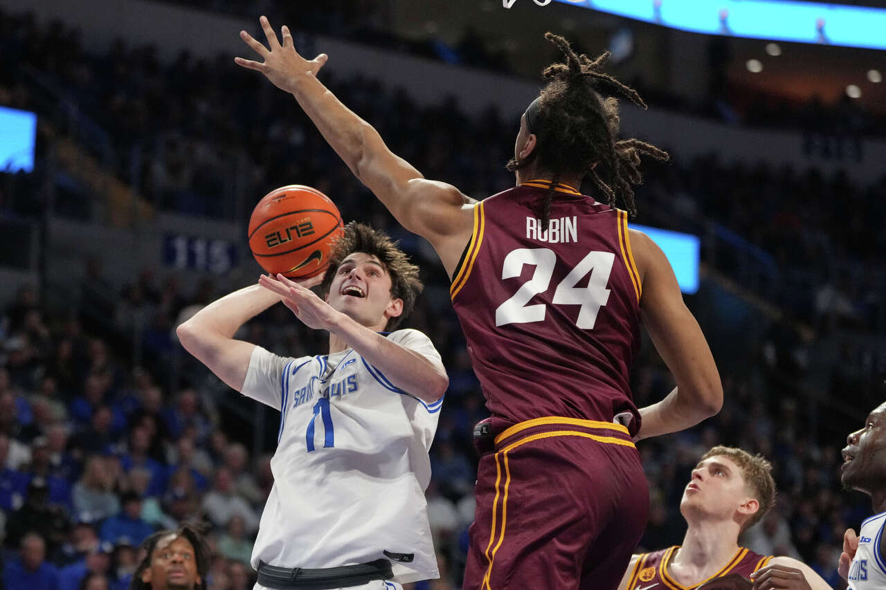 St. Louis Billikens vs. George Mason basketball betting line, over ...