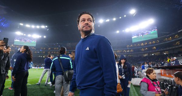 ¿Se va del América? Altos mandos de Rayados quieren a Santiago Baños ...