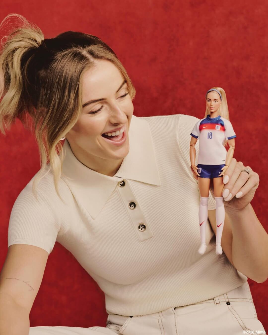 ¡Equipo de ensueño! Barbie celebra el Día de la Mujer con muñecas ...