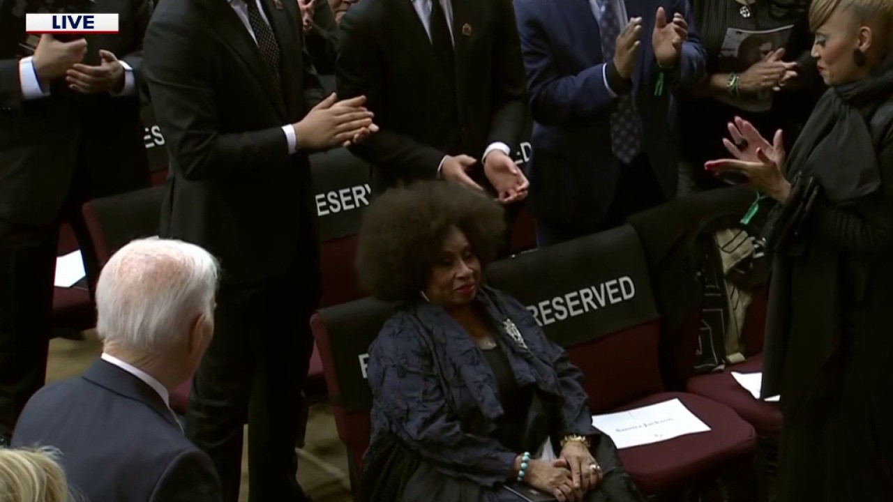 Jacqueline Jackson receives standing ovation at Rev. Jesse Jackson’s ...