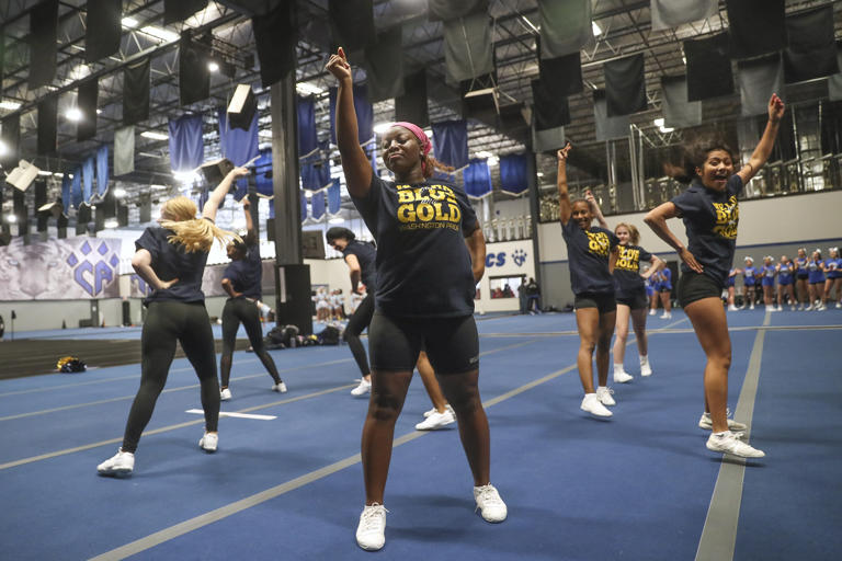 A new streaming series tells the story of a Philadelphia high school ...
