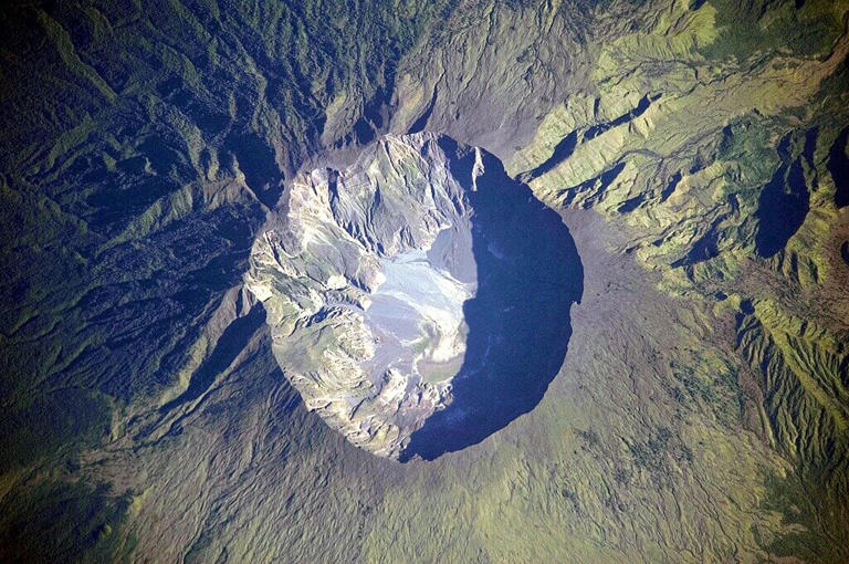 Quake hits US heartland over long-dormant underground volcanoes