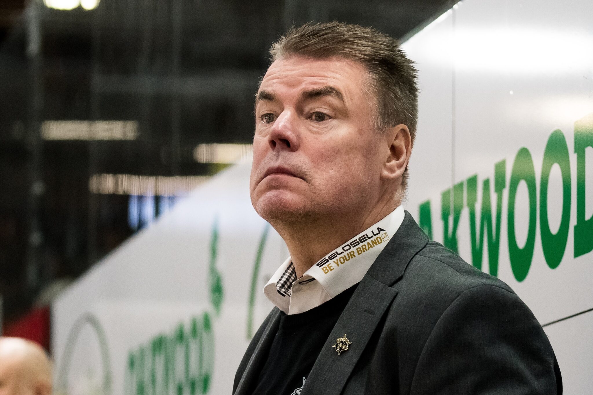 Urheilucast: Raimo Helmisen SaiPan tähtipelaaja vaihtaa toiseen SM ...