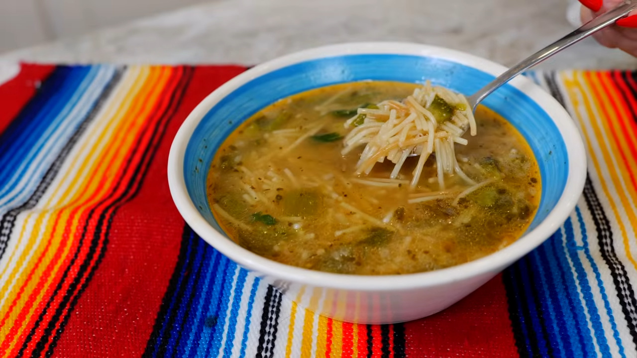 Simple best fideo soup you can make at home