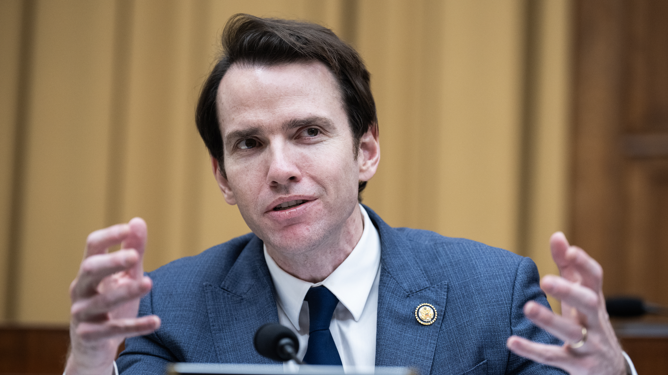 Republican Rep. Kevin Kiley files to run for reelection as an independent