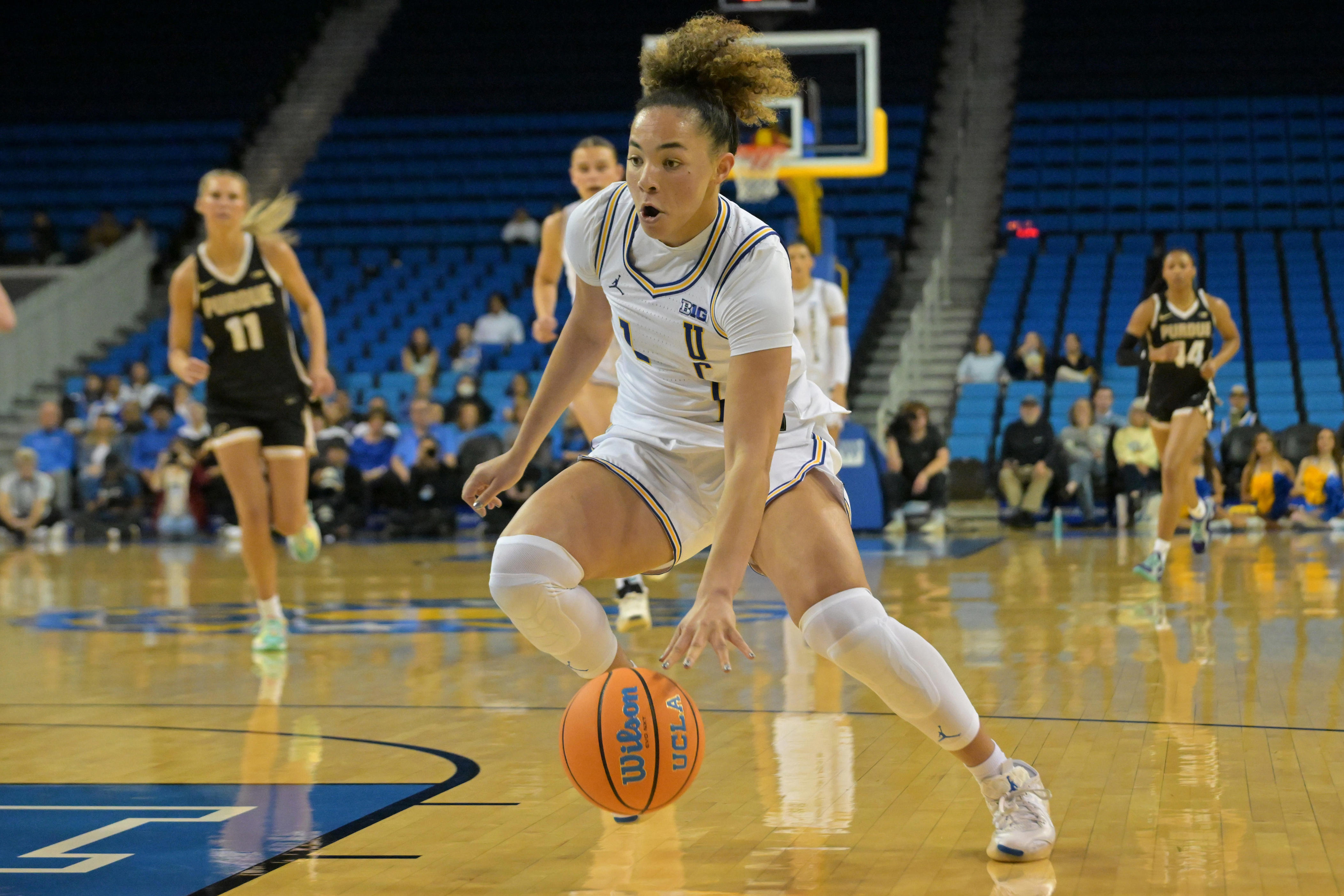 Five takeaways from UCLA's Big Ten Tournament opening victory
