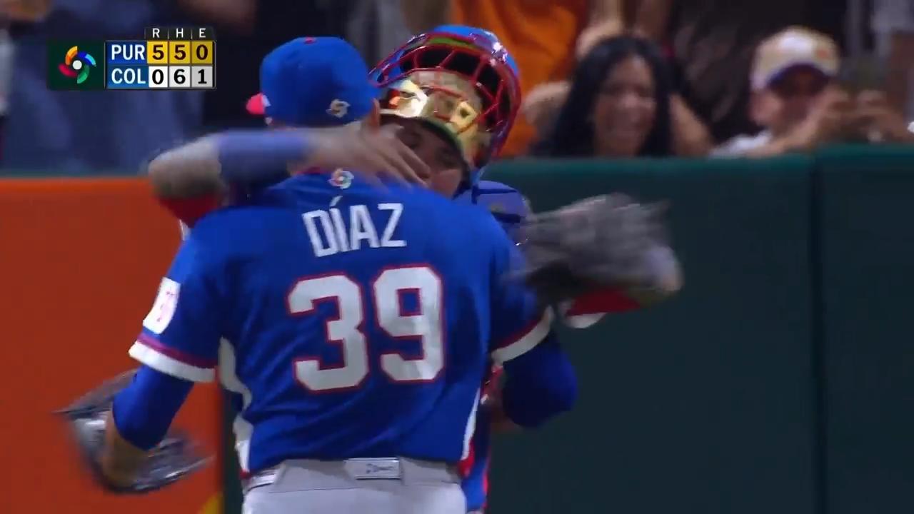 Puerto Rico take apart Colombia in 5-run 5th to start WBC with a bang