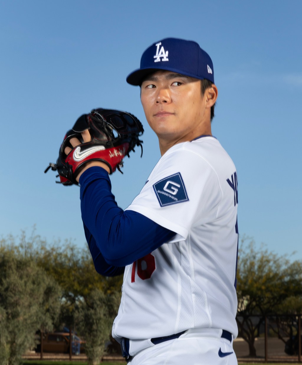 Yoshinobu meet Yoshi, Dodgers announce bobblehead that blends Yamamoto ...