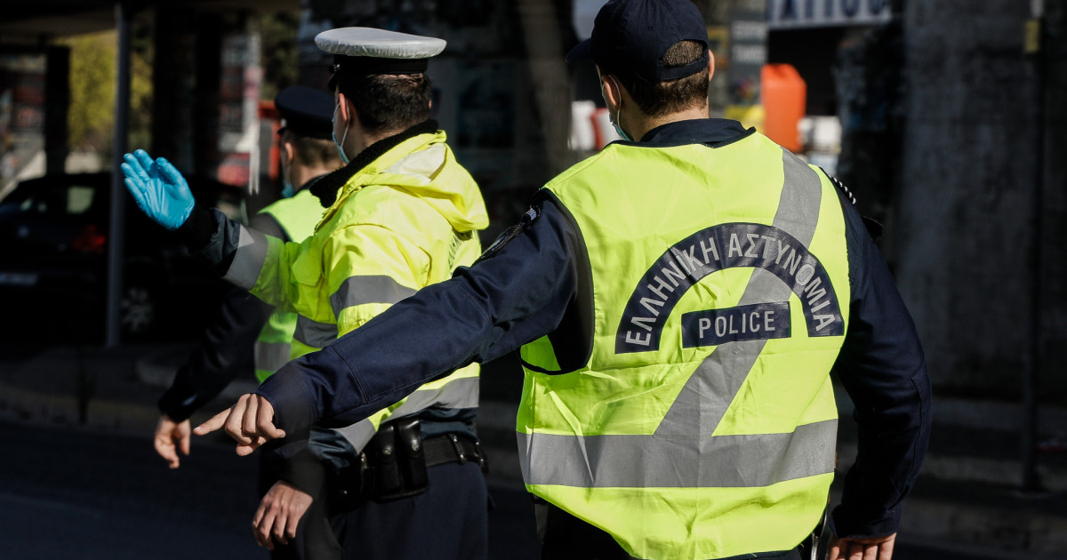 Θεσσαλονίκη: 19χρονος οδηγούσε δίκυκλο χωρίς πινακίδες, παραβίασε ...
