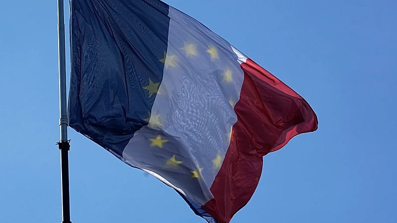 French blockade looms over Commission’s plan to fast-track trade deals ...