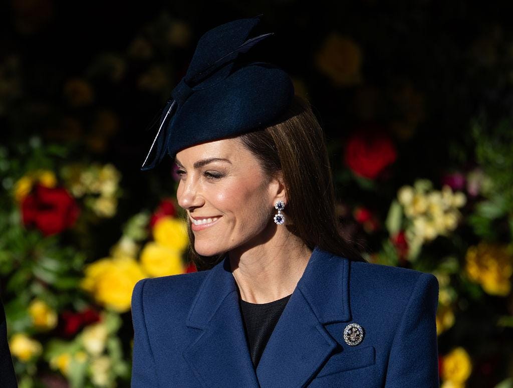 Colocas na roupa e muda tudo: Kate Middleton é fã desta tendência e já ...