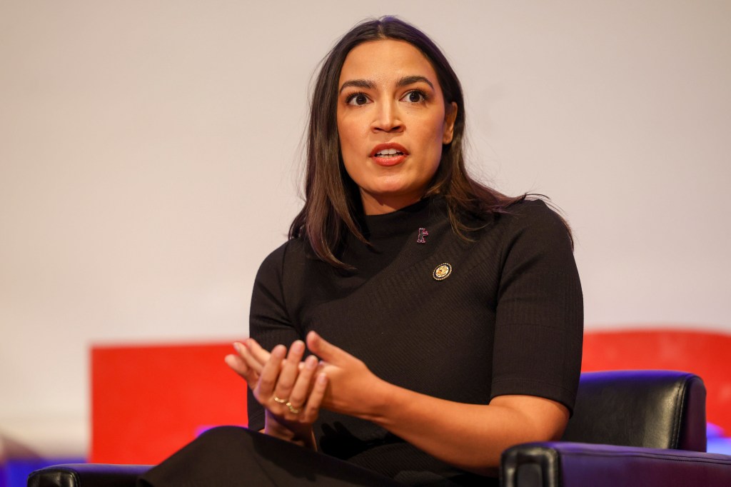 AOC, Omar and other 'Squad' reps among the 53 House Dems that voted ...