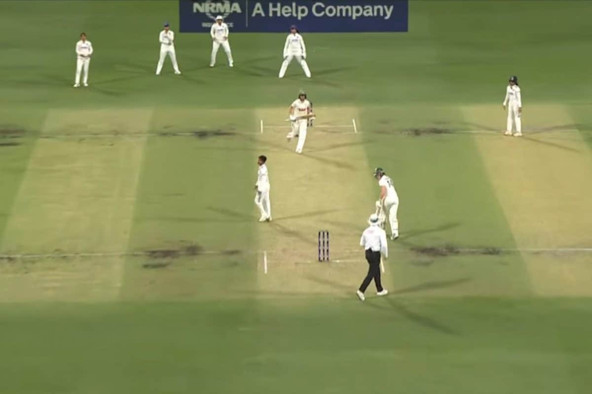India vs Australia live score, day-night test match day 2: Follow ...