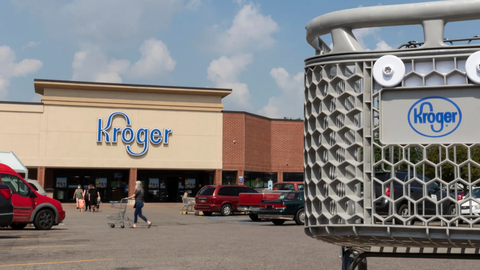 From Atlanta suburbs to Phoenix aisles, Kroger’s next move could ...