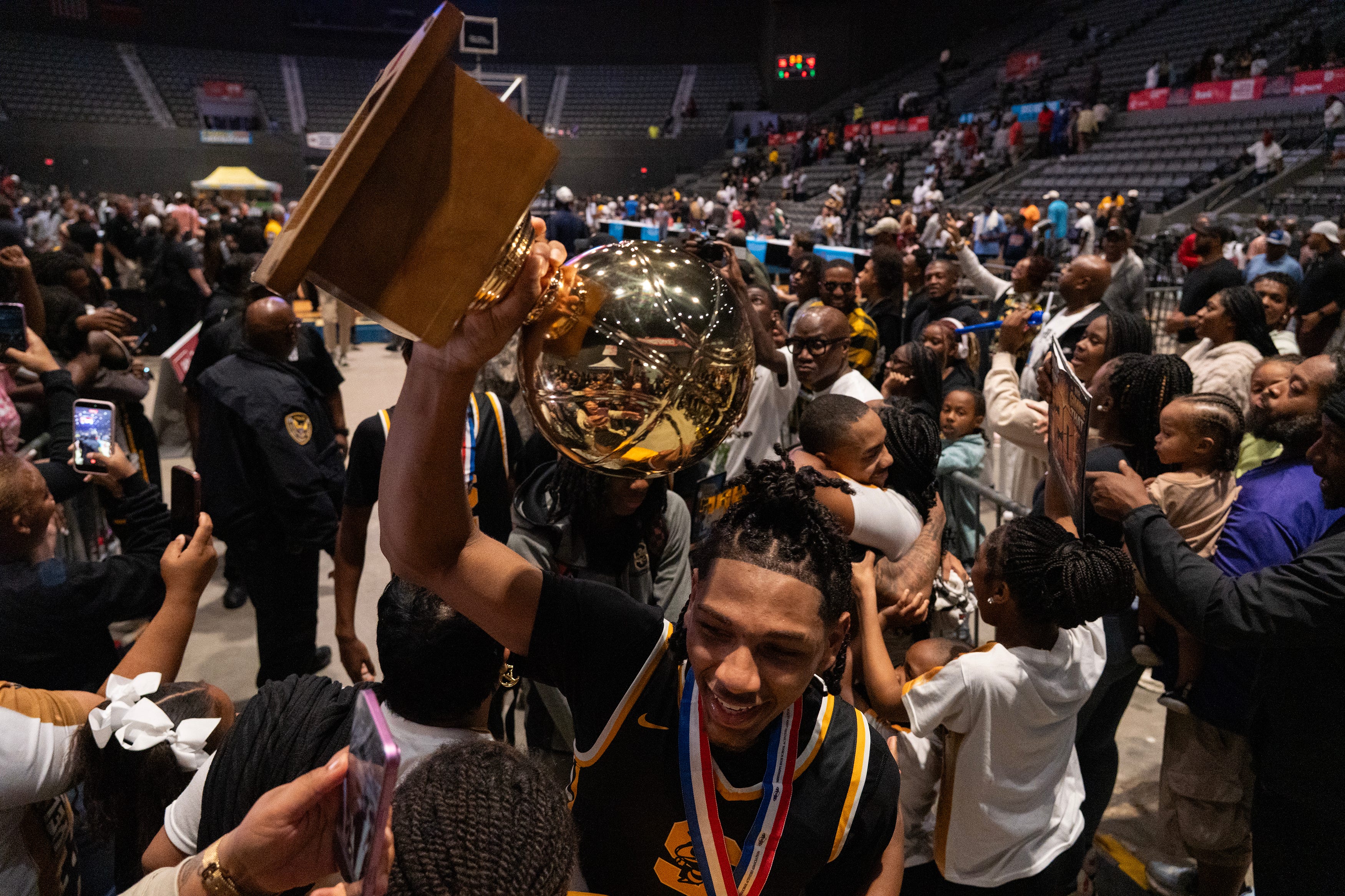 How Starkville slowed Gonzaga signee Sam Funches to capture 7A state ...