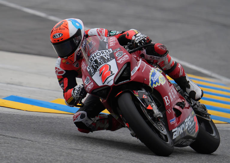What channel is Daytona 200 on today? Start time for motorcycle race