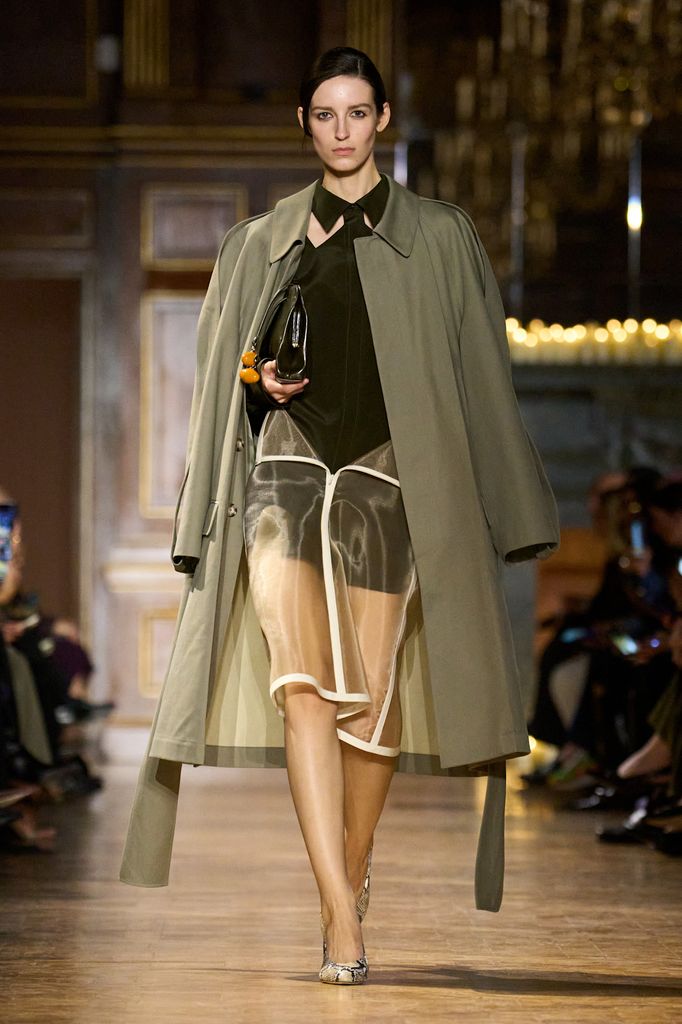 Victoria Beckham presenta su nueva colección arropada por (casi) toda ...