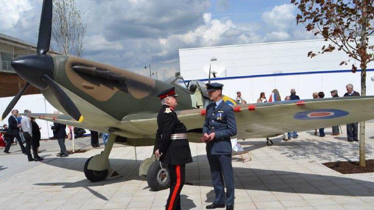 Hull Minster marks Spitfire's 90th anniversary