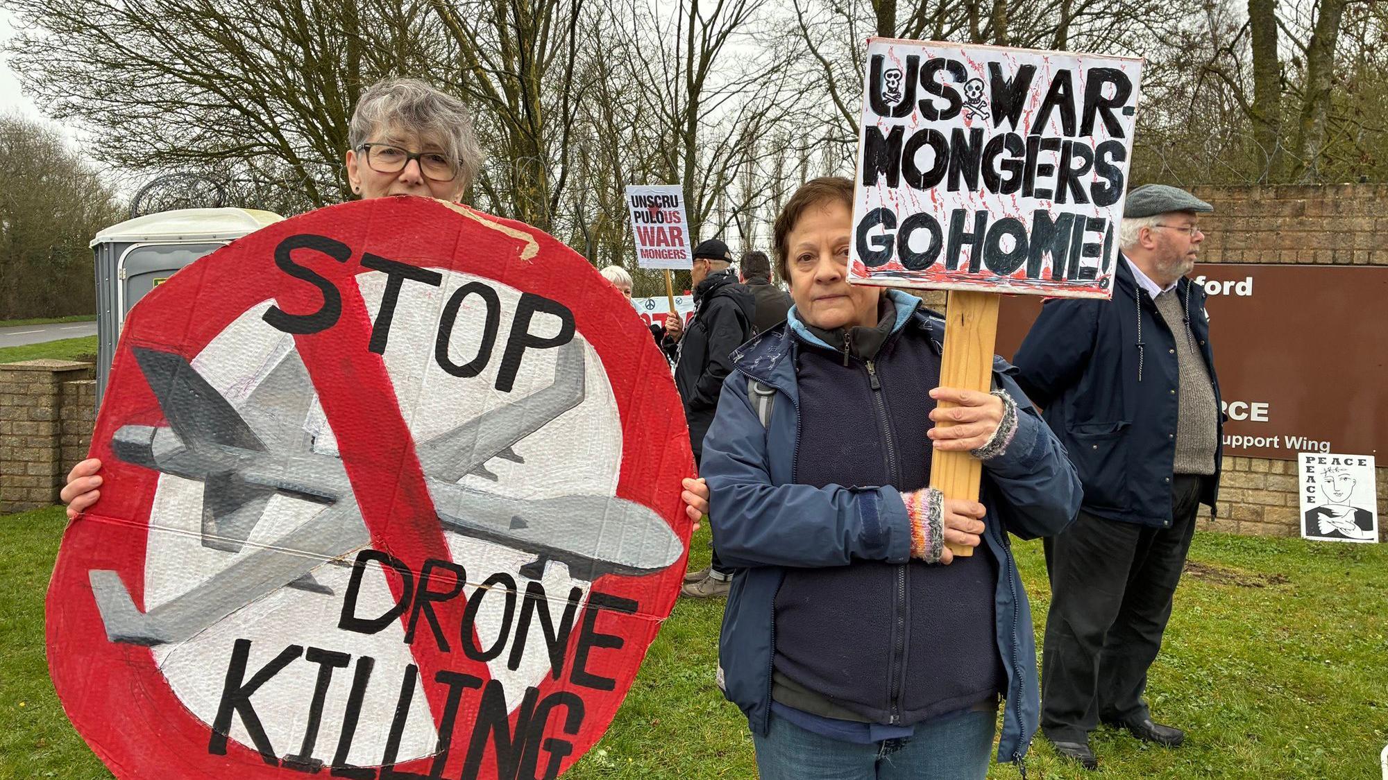Anti-war protest at RAF base being used by US