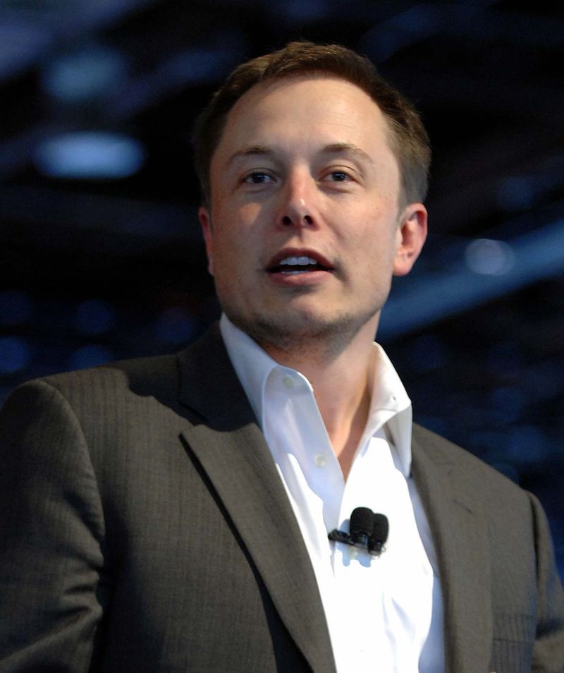 15 famous men who have more kids than you realized