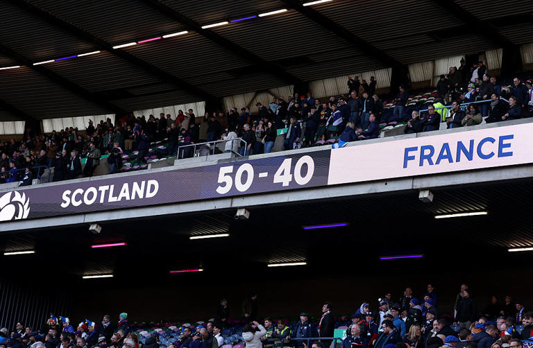Scotland 50-40 France: Les Bleus surge late but Scots dominate - Live