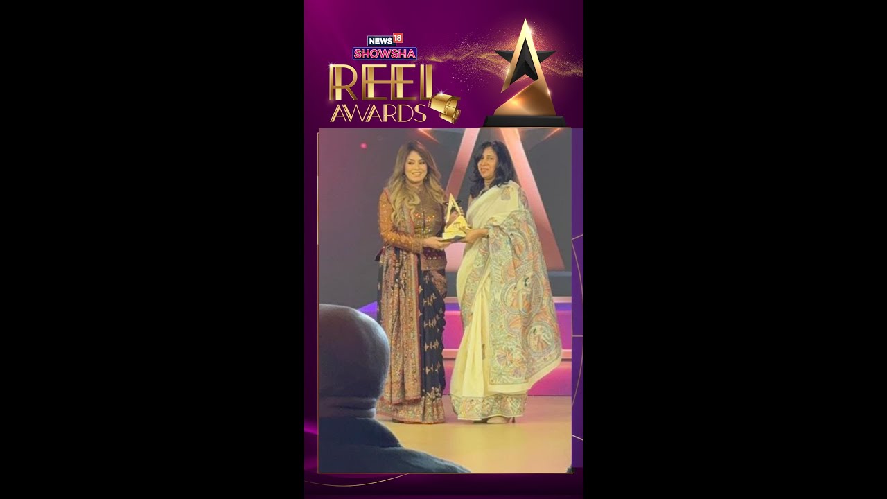 Reshu Nath wins jury choice for best dialogue in Homebound at Showsha ...