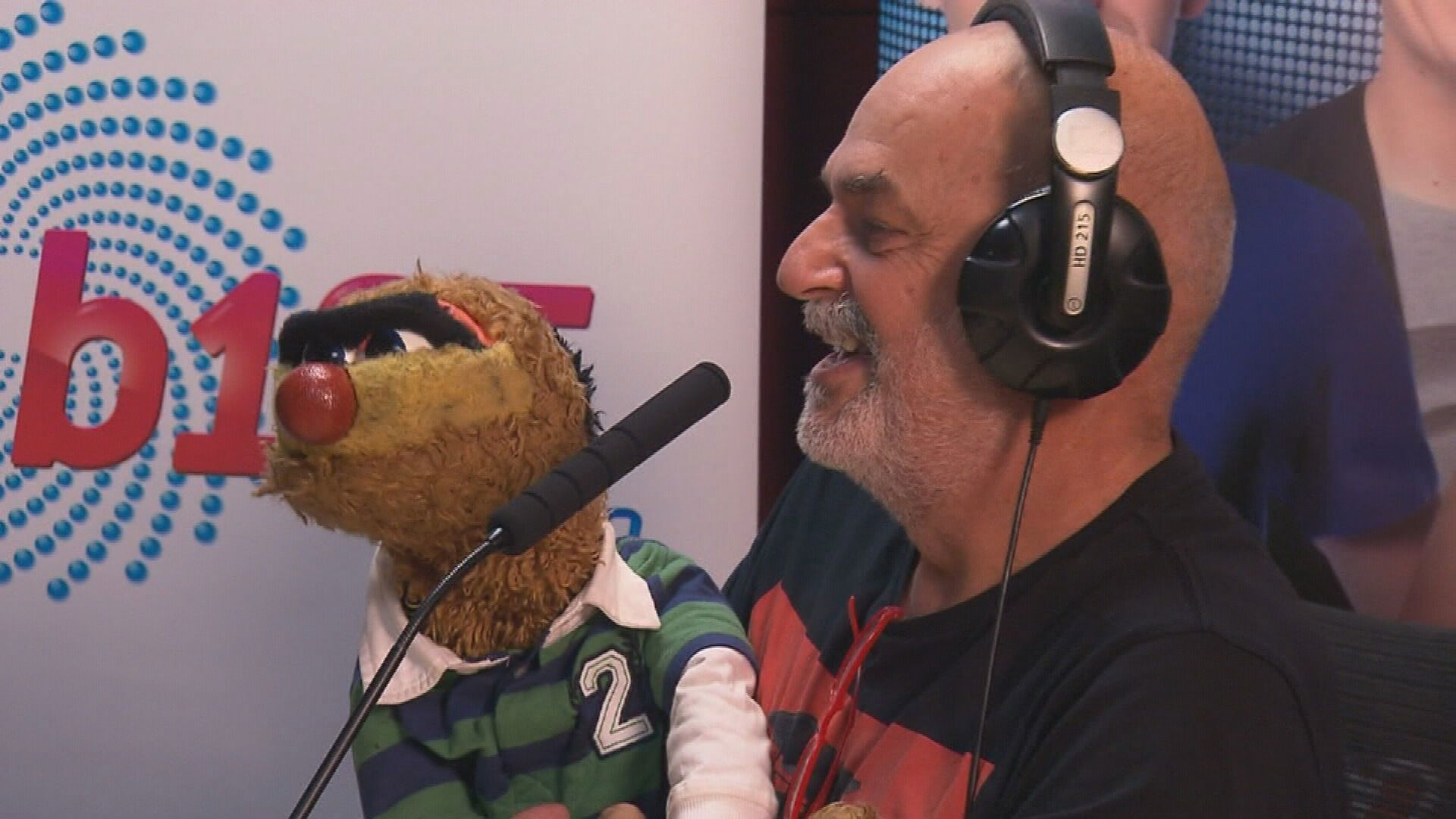 Entertainer Jamie Dunn, voice behind beloved puppet Agro, dies aged 76