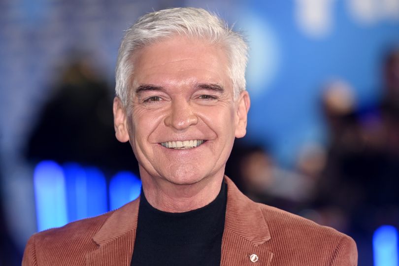 Amanda Holden hits back at listener for mentioning Phillip Schofield ...
