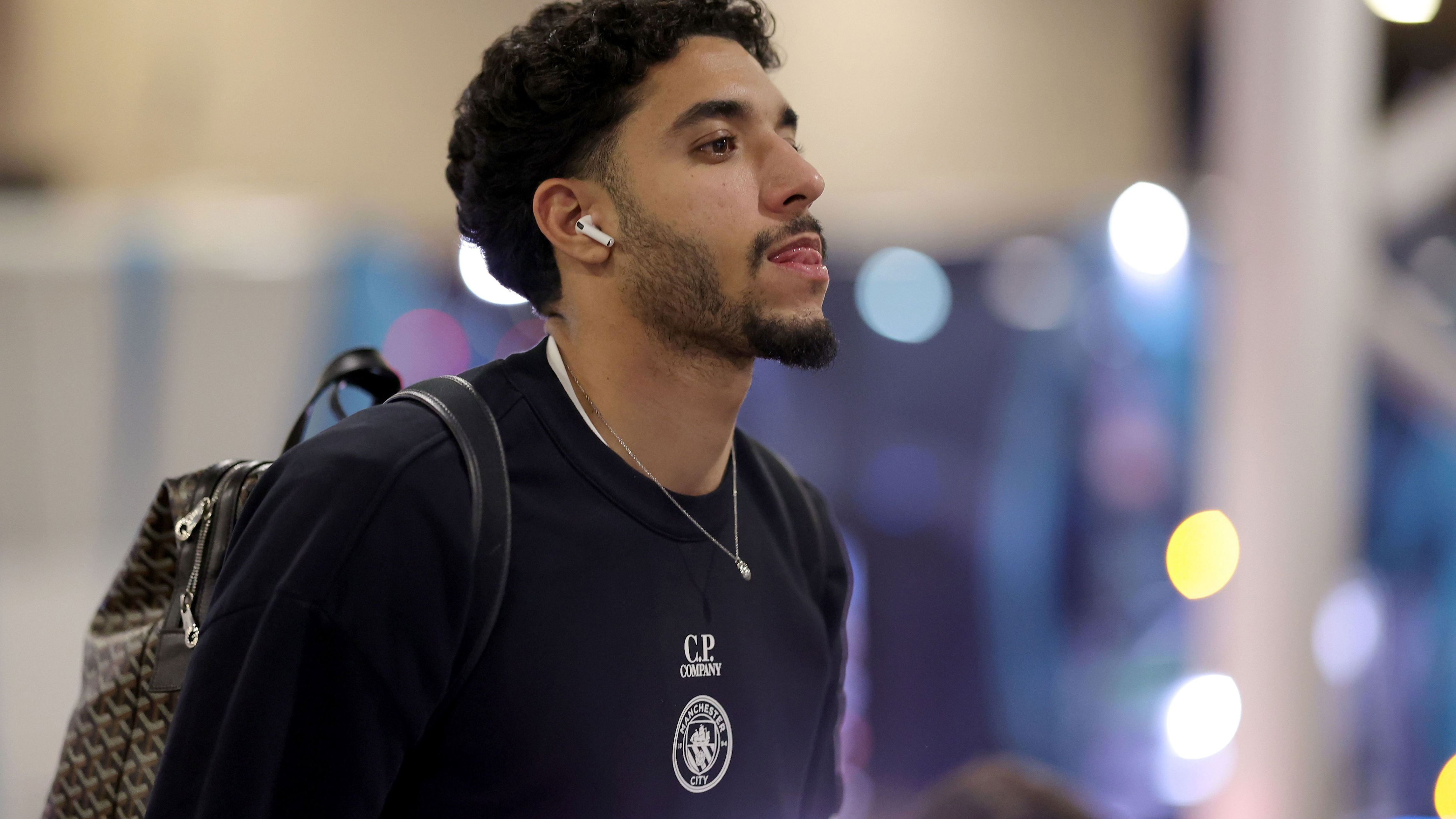 فشل في ضمه شتاء.. مدرب إسباني يصر على مرموش